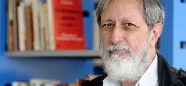 Novo livro de Reinaldo Santos Neves homenageia suas influências ...